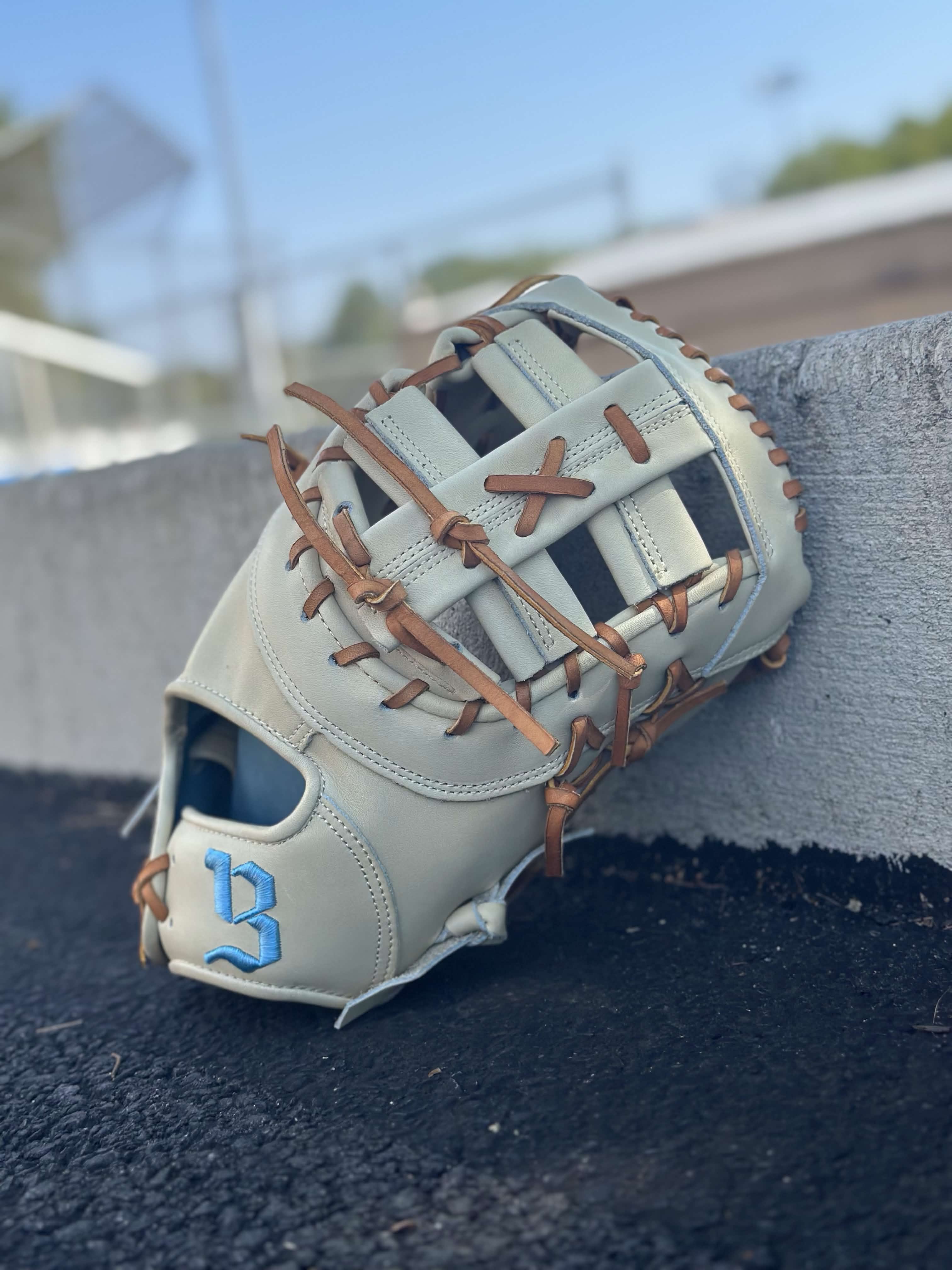 First Base Glove – Backyard Baseball
